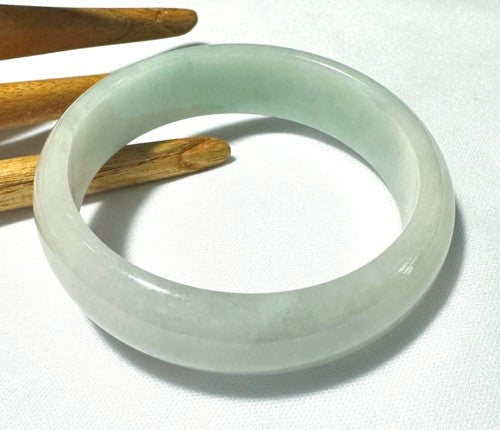 Precious Burmese Jadeite Small 50 mm Bangle Bracelet (BB2969) – Ying Yu ...